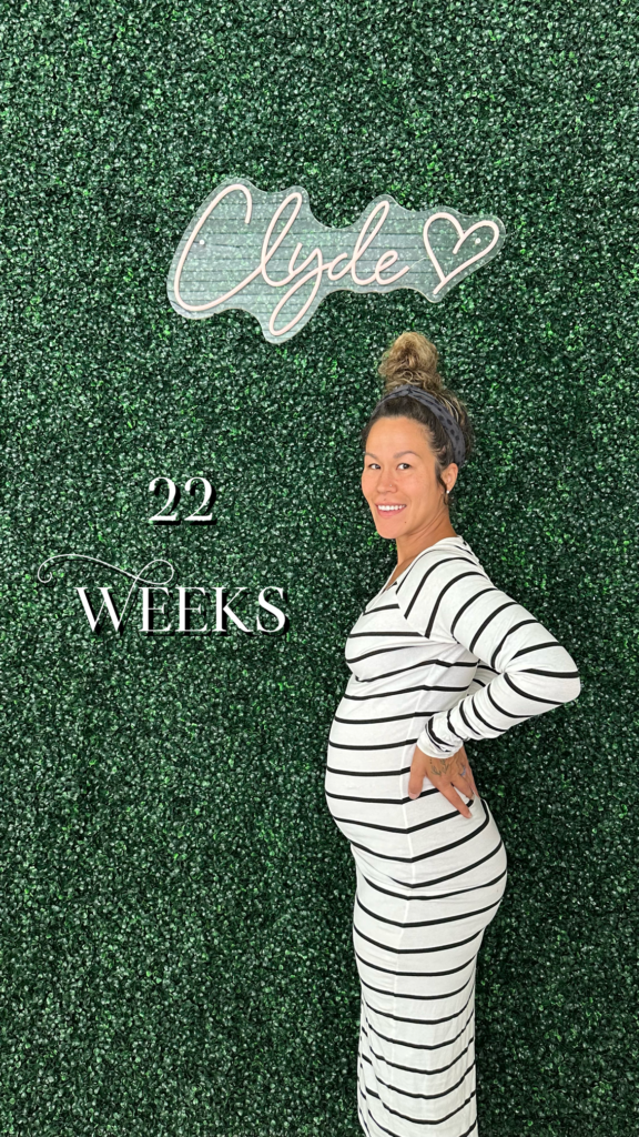 Pregnancy: 22 Weeks Bump Update - Diary of a Fit Mommy